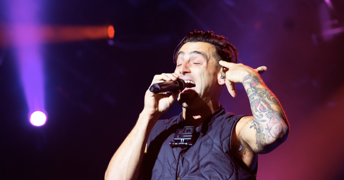 Hello, le nouvel album de Hedley, disponible le 6 novembre - Showbizz.net