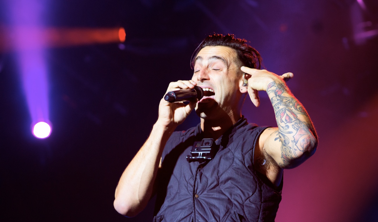 Hello, le nouvel album de Hedley, disponible le 6 novembre