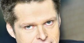 Réal Bossé - Comédien, Auteur - Showbizz.net