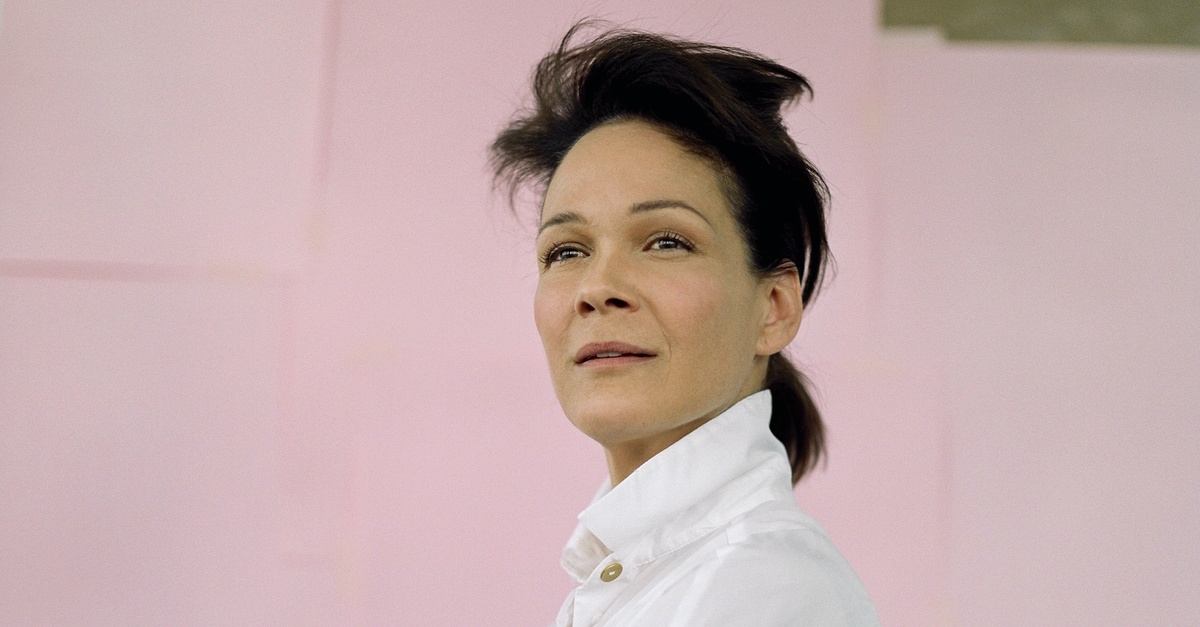 Sandrine Bisson - Comédienne - Showbizz.net