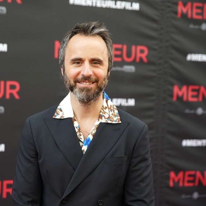 Louis-José Houde - Comédien, Animateur