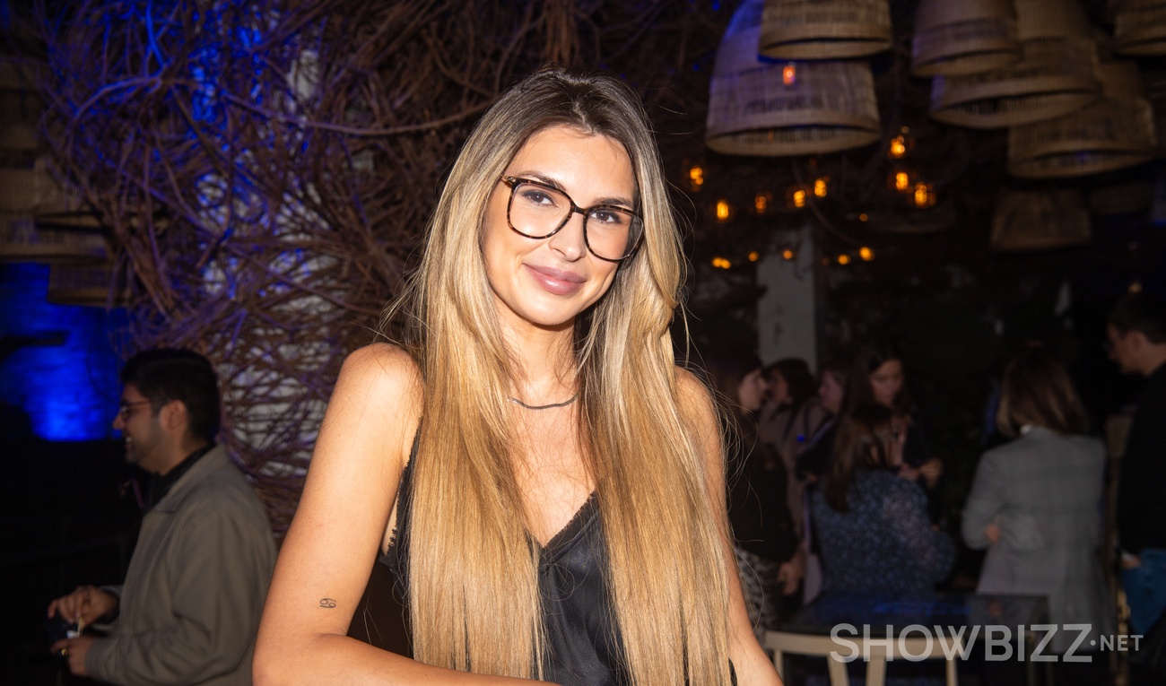 « Sans filtres :» Prime Vidéo présente une série documentaire sur la ...