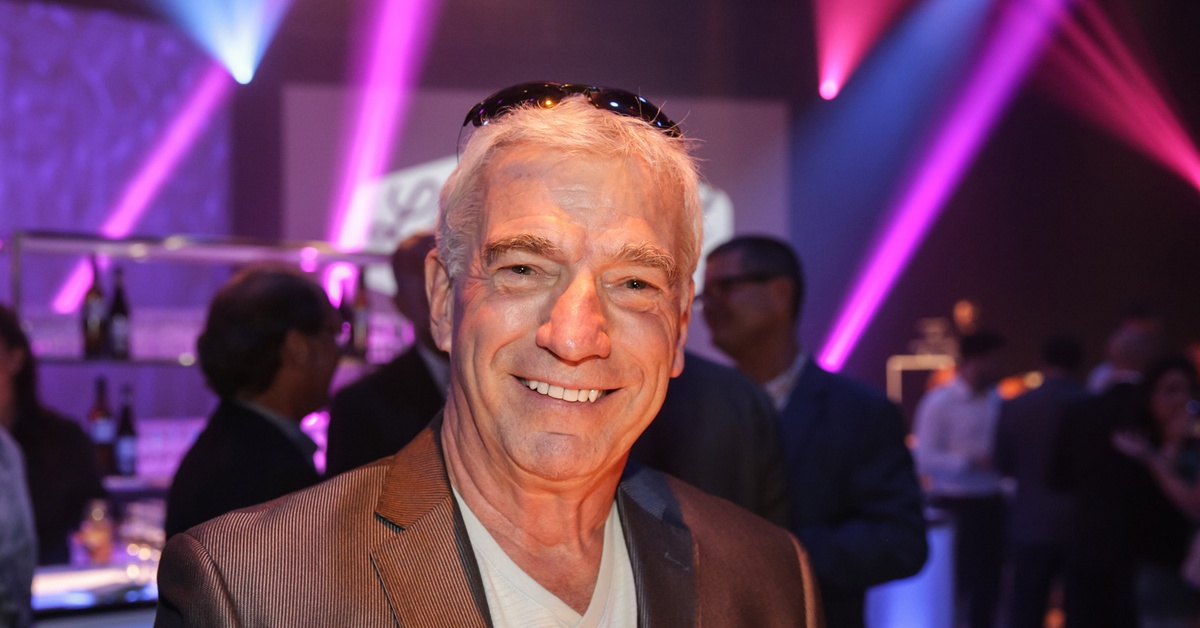 Une rare photo du retraité Guy Mongrain apparaît sur le web - Showbizz.net