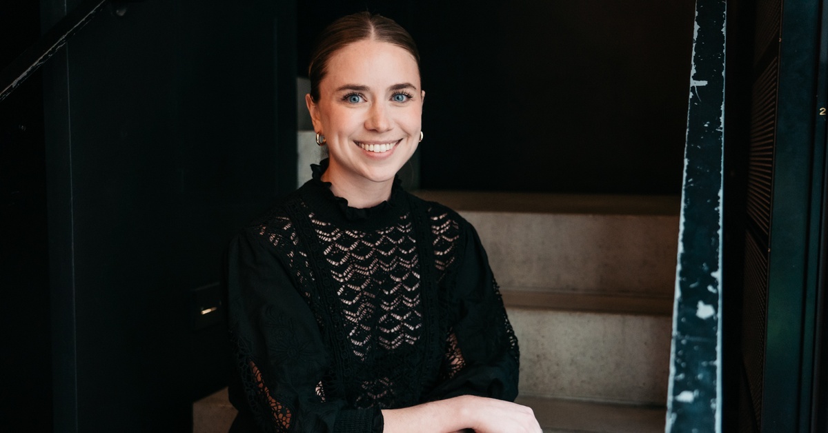 Justine Ashby - Comédienne - Showbizz.net