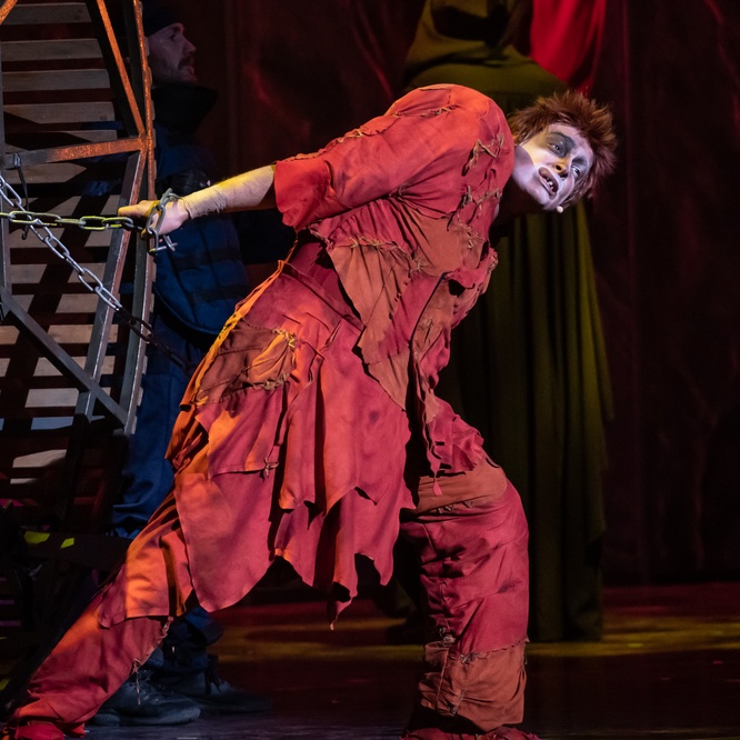 Angelo Del Vecchio - Personnalité